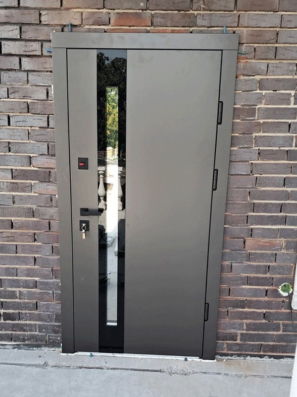 Вхідні двері Люкс Метал/МДФ зі склом та терморозривом сірий (RAL 7024 ...